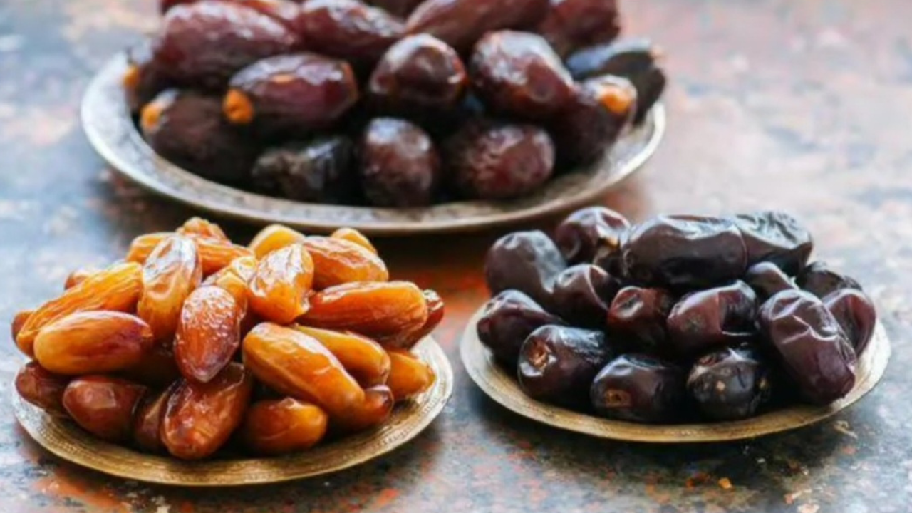 5 Kurma Paling Mahal di Dunia, Cocok untuk Berbuka Puasa, Apa Bedanya ...