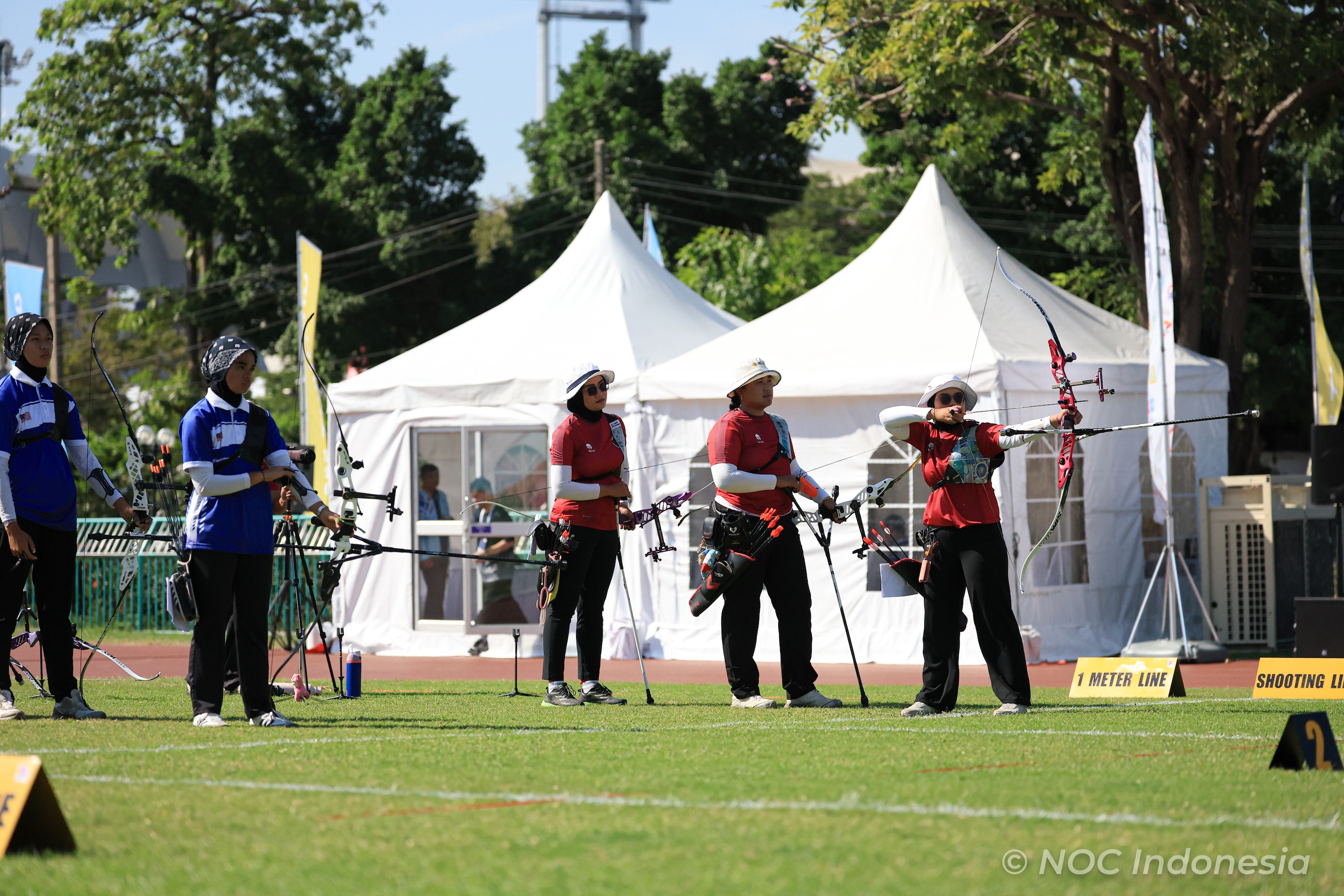 Top! Panahan Kawinkan Emas Beregu Recurve di SEA Games Thailand 2025