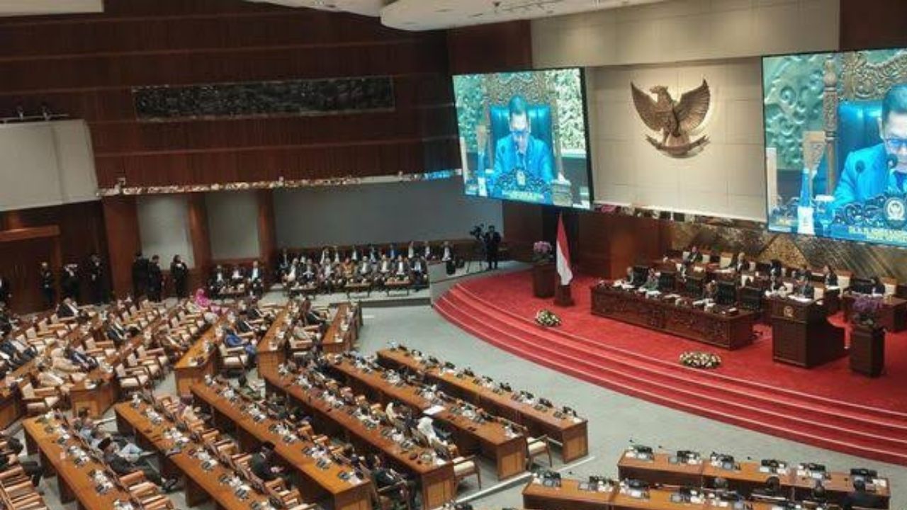 5 Anggota DPR RI Dinonaktifkan Imbas Pernyataan Kontroversial, Ini ...