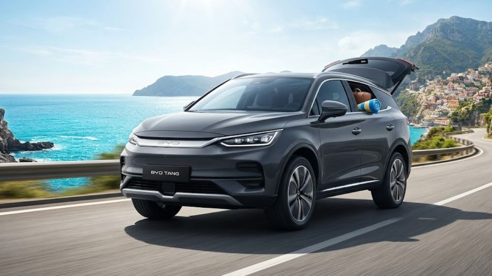BYD Grid Tank, SUV Listrik Flagship Raksasa dengan Teknologi Super ...